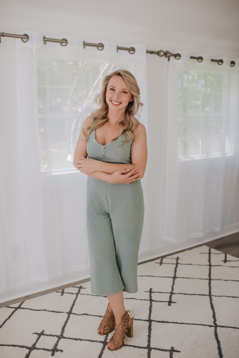 About - Bella Reid